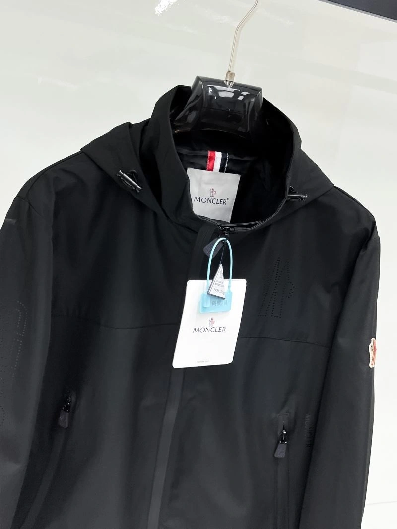 OEM Moncler Outwear