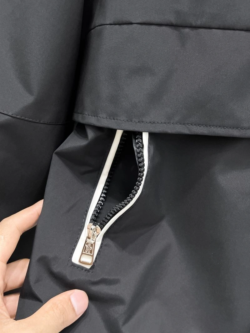 Official Moncler Outwear