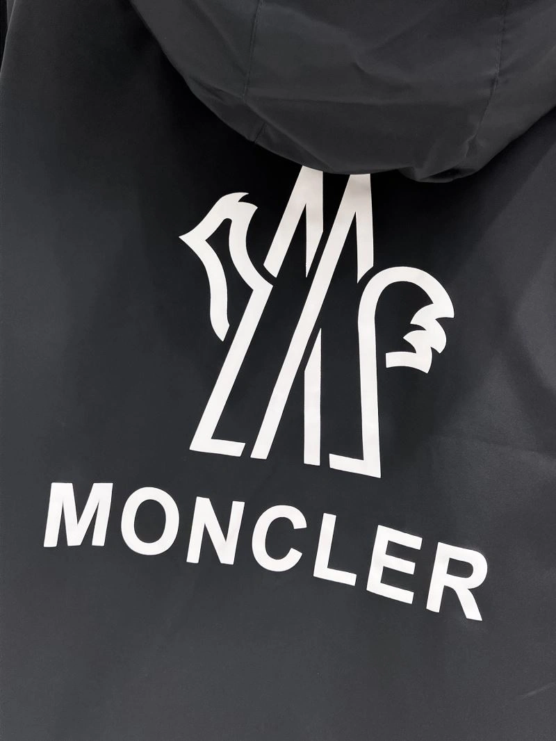 Official Moncler Outwear