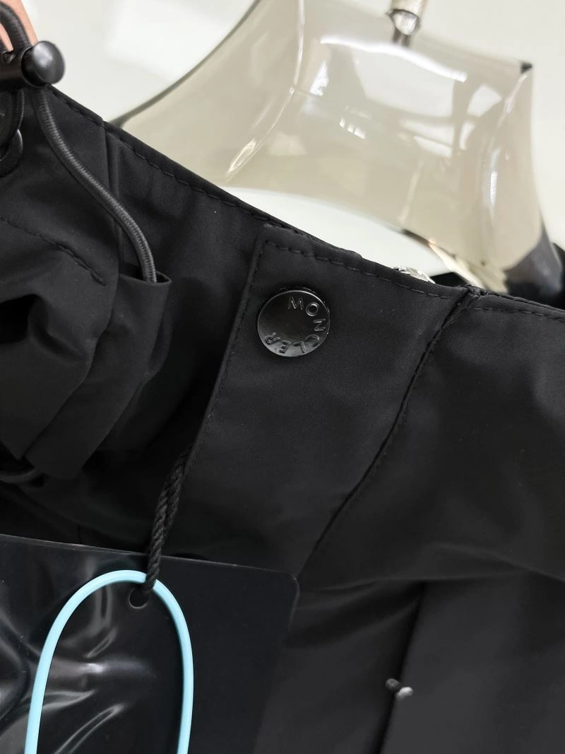 Official Moncler Outwear