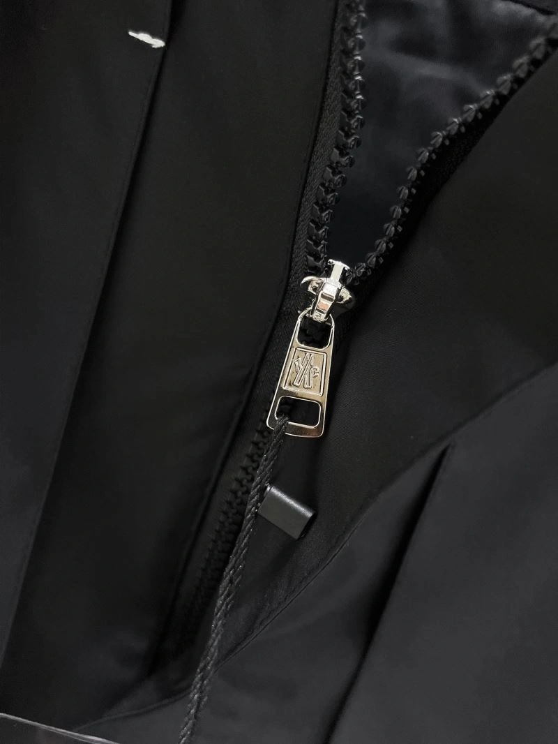 Official Moncler Outwear