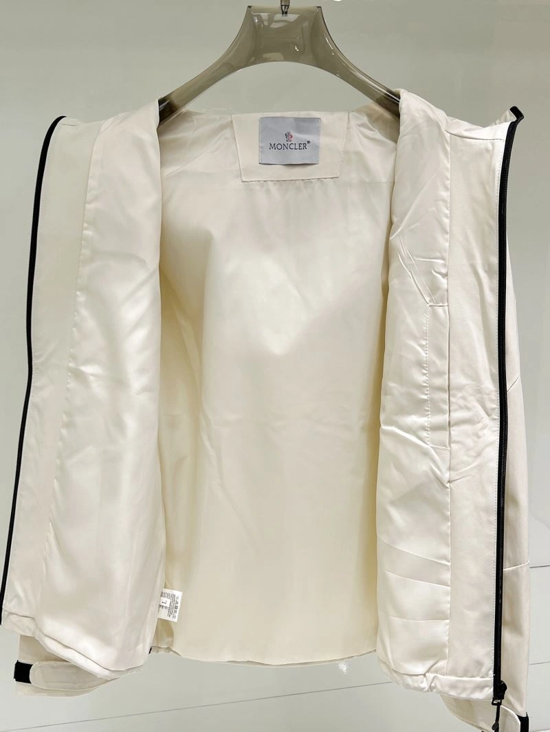 Discounted Moncler Outwear