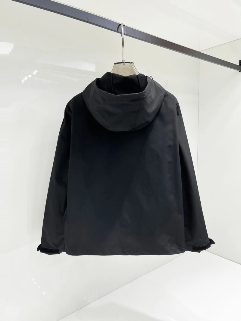 Bargain Moncler Outwear