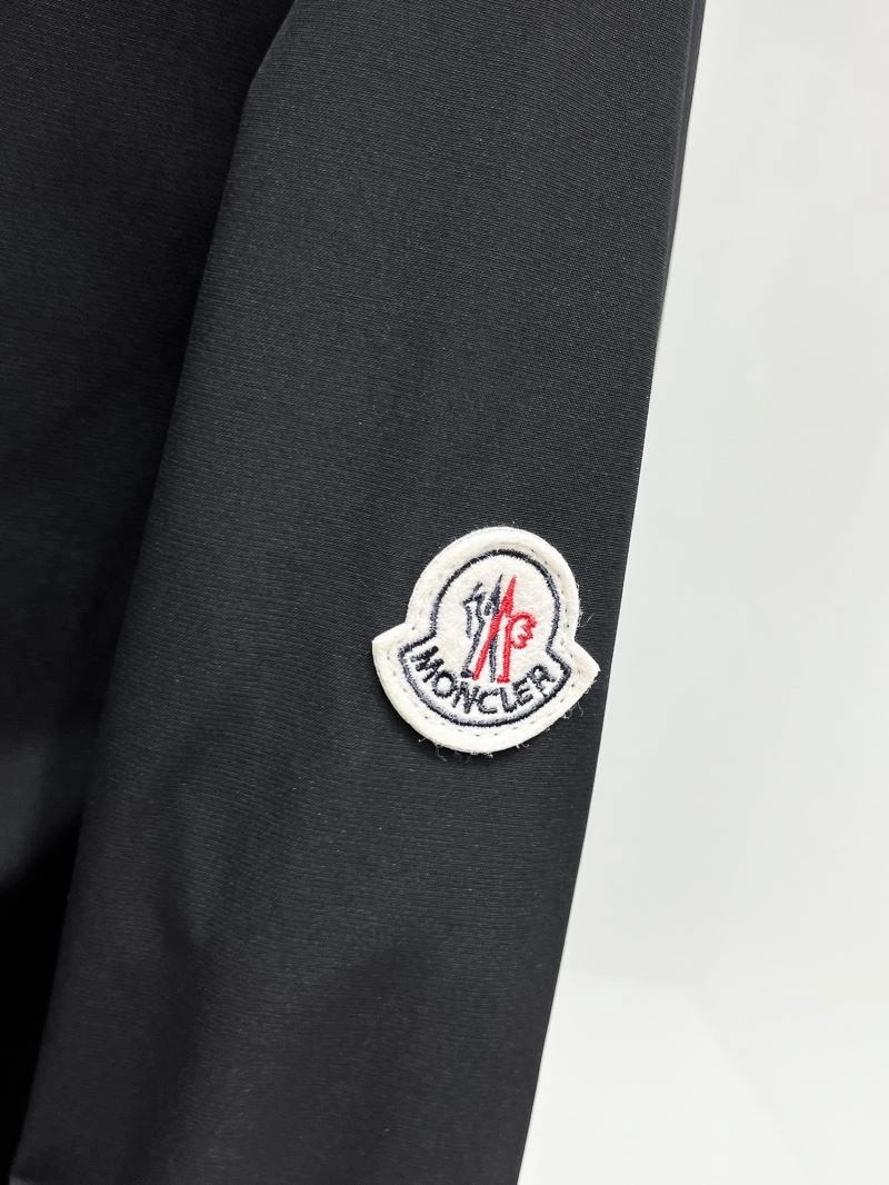 Bargain Moncler Outwear