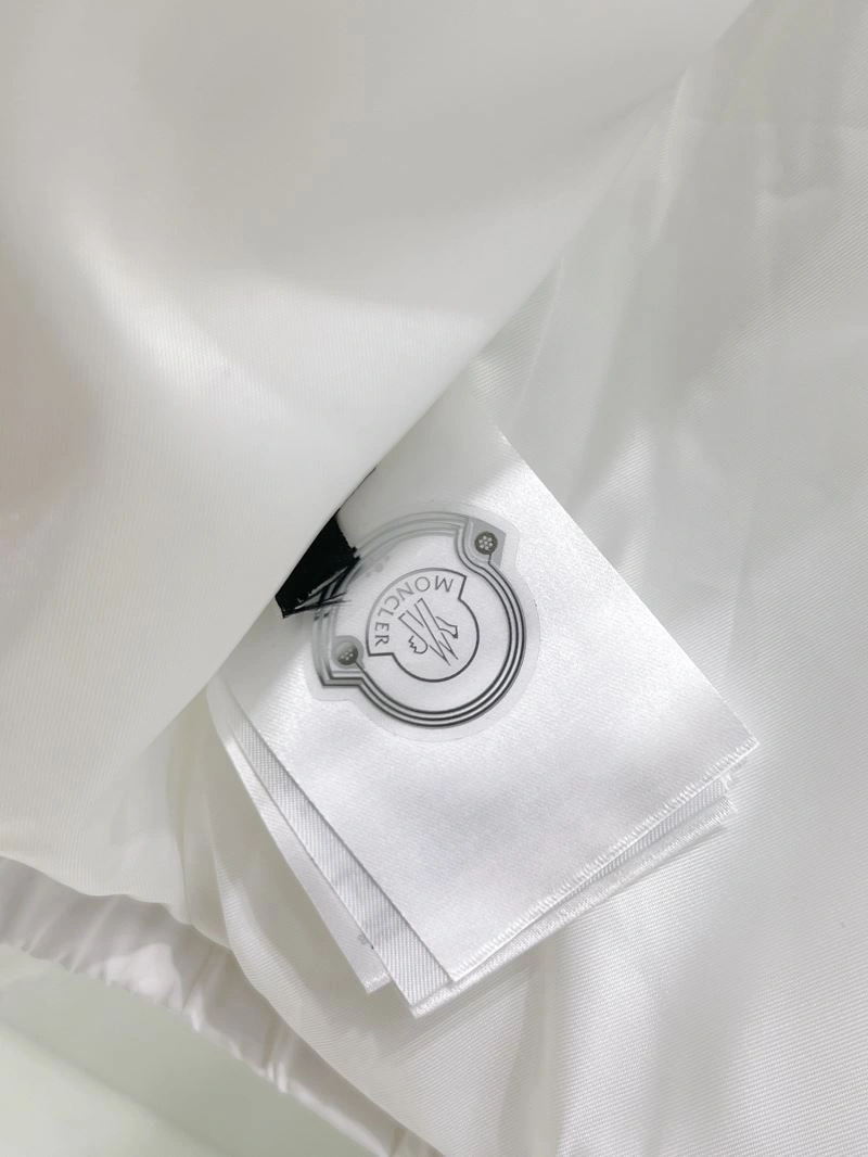 Cut-rate Moncler Outwear