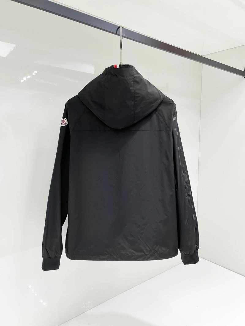 Top match Moncler Outwear
