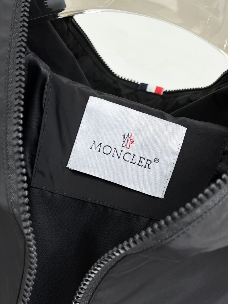 Top match Moncler Outwear