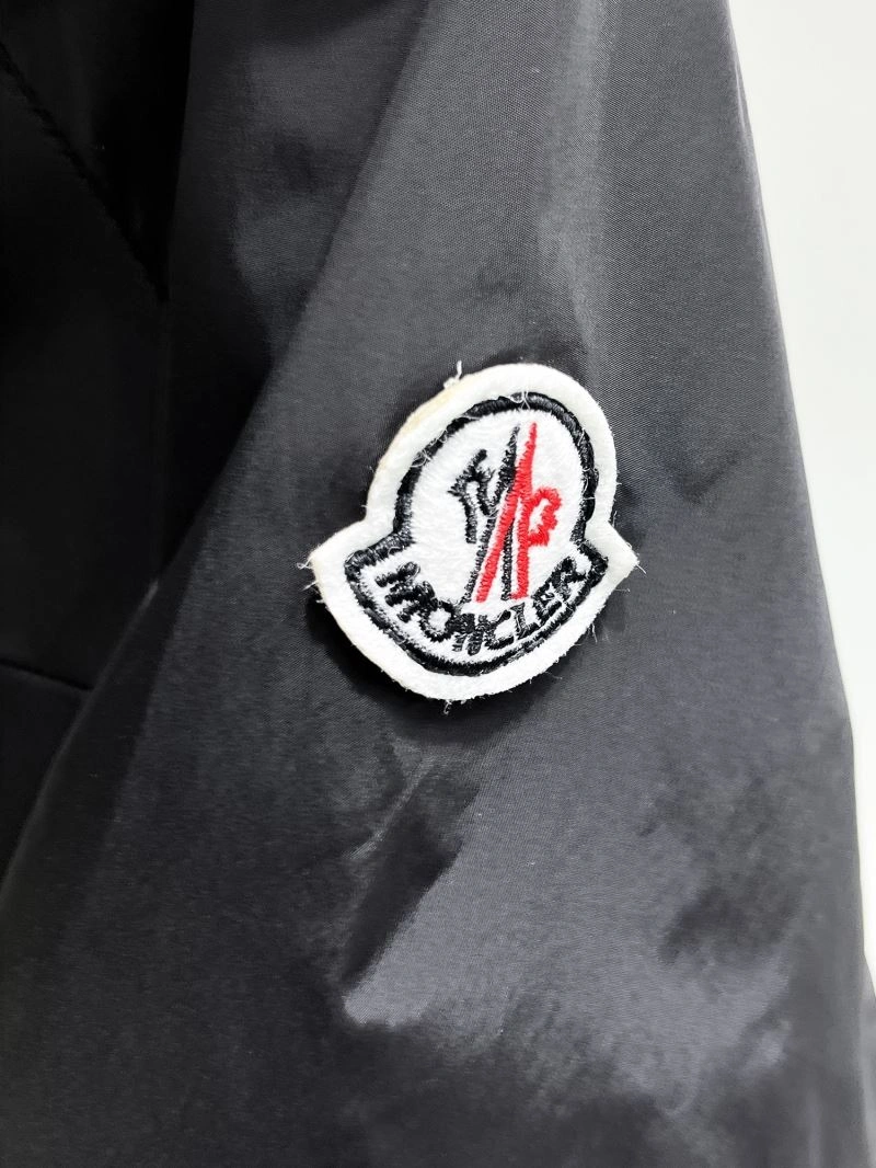 Top match Moncler Outwear