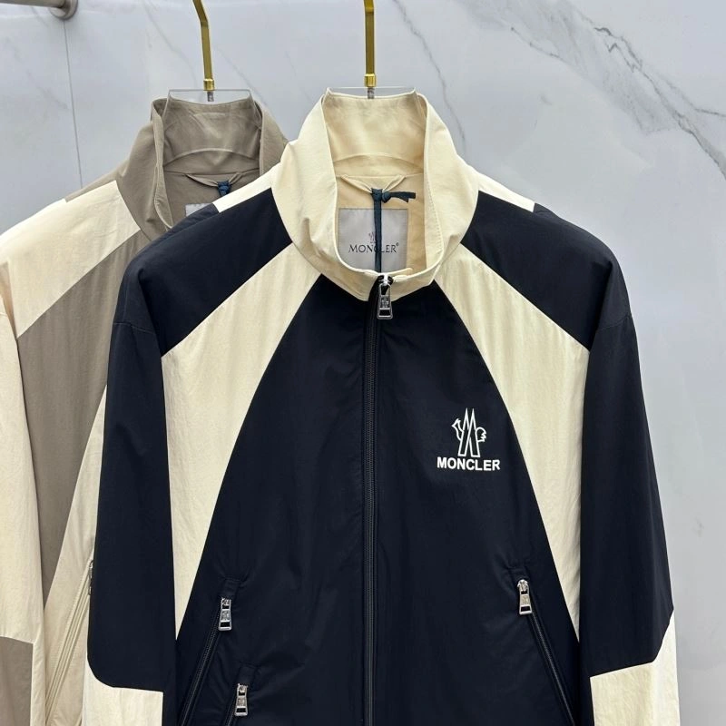 Top match Moncler Outwear