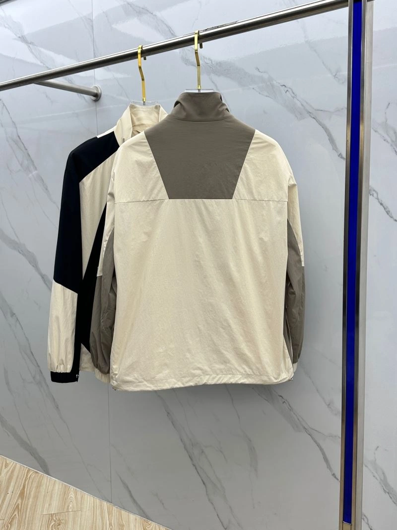 Bargain Moncler Outwear