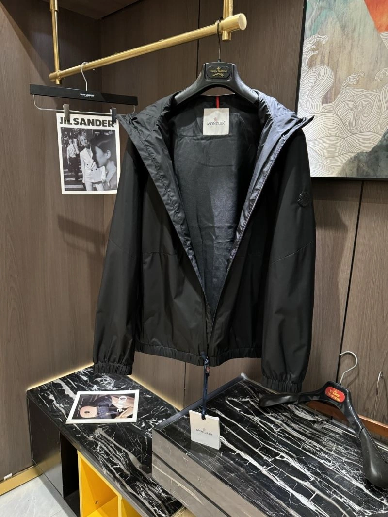 Perfect replica Moncler Outwear