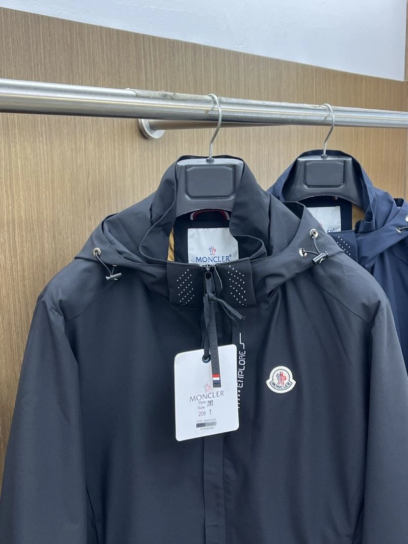 Inexpensive Moncler Outwear