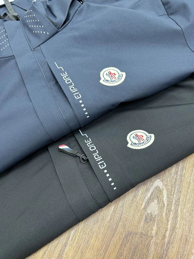 Accurate model Moncler Outwear