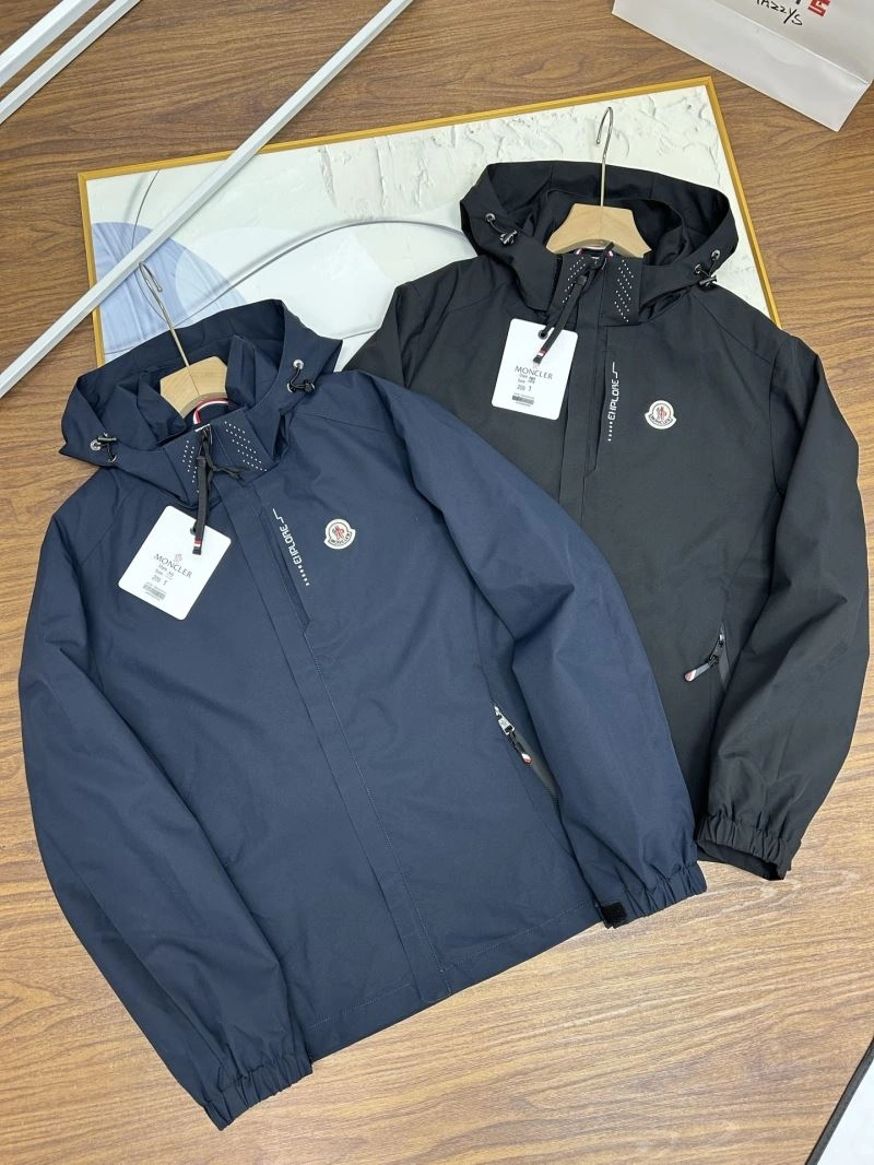 Accurate model Moncler Outwear