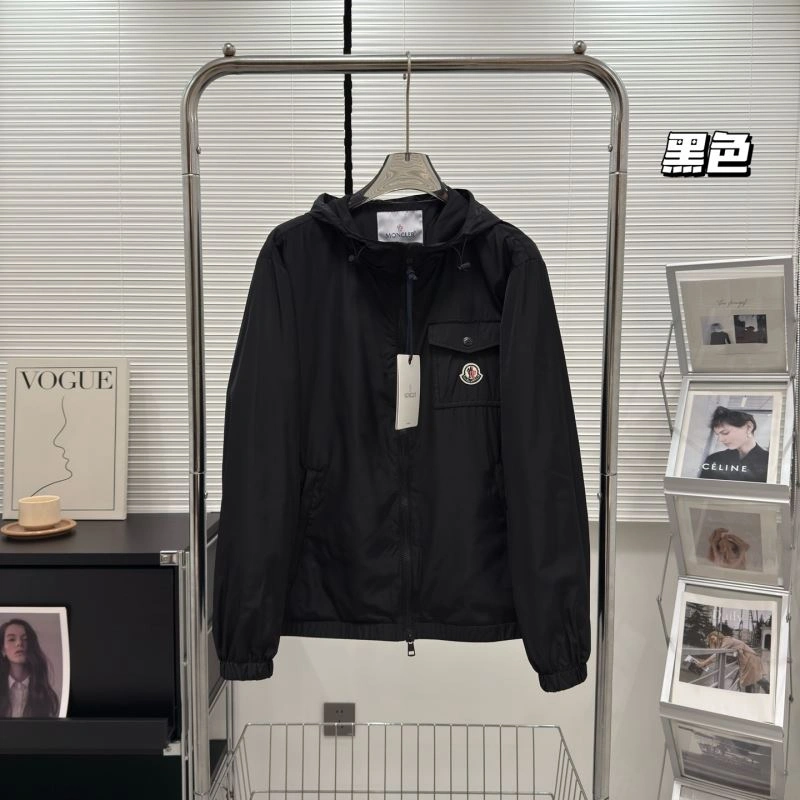High fidelity Moncler Outwear