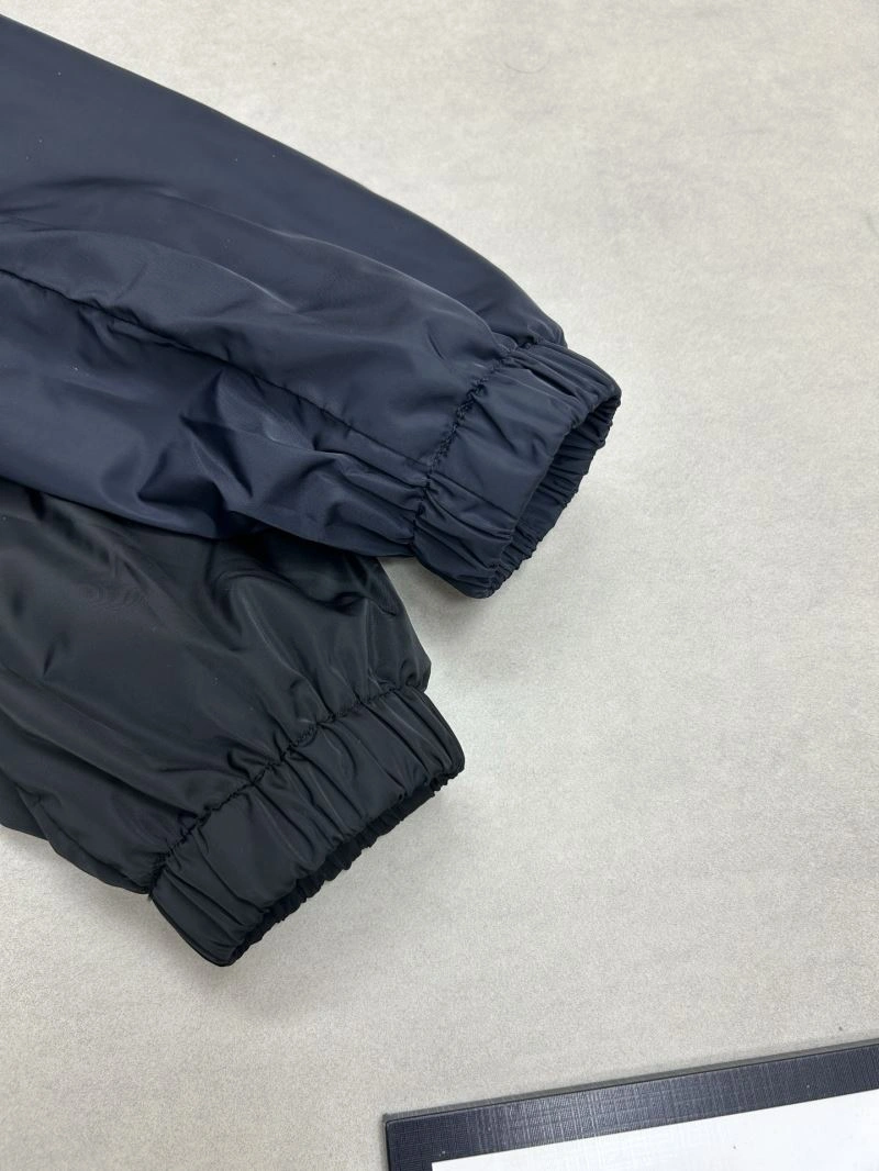 Precise copy Moncler Outwear