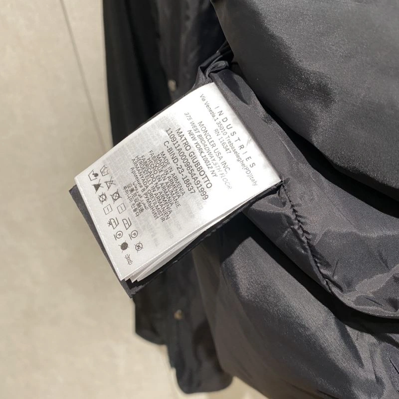 Economical Moncler Outwear