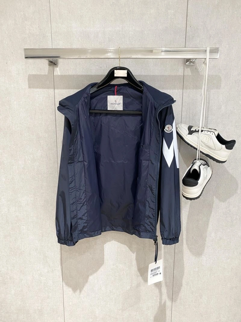 Official Moncler Outwear