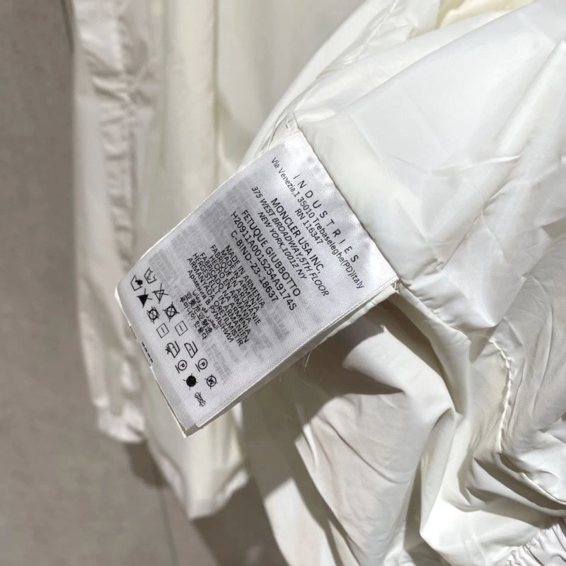Reasonably priced Moncler Outwear