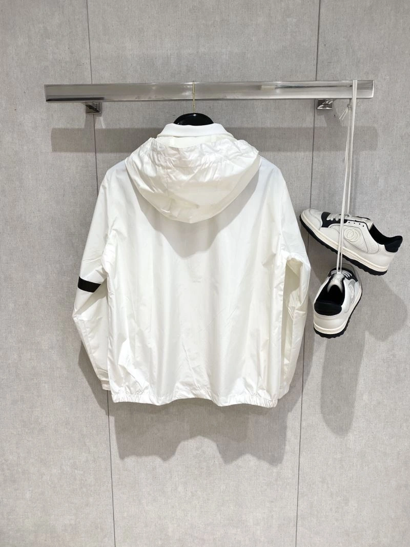 Reasonably priced Moncler Outwear