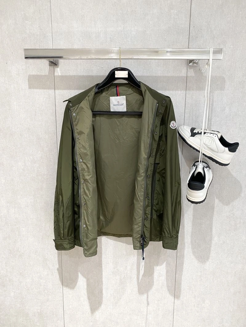 Precise copy Moncler Outwear