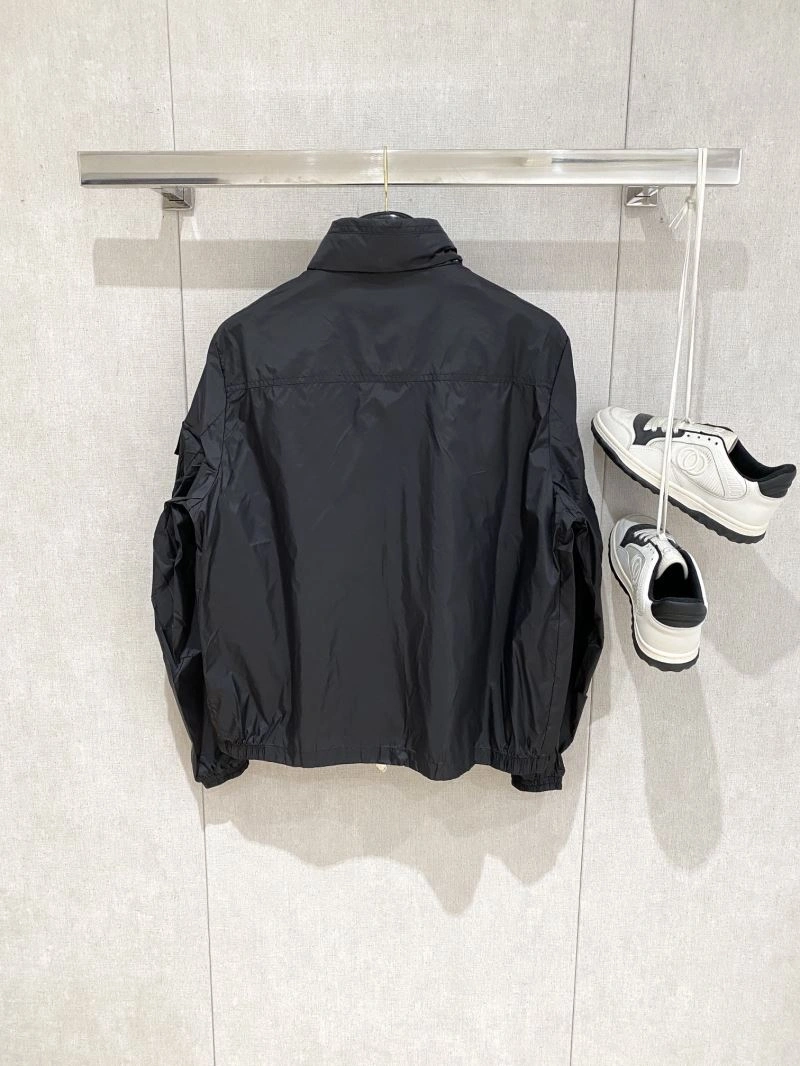 Accurate model Moncler Outwear