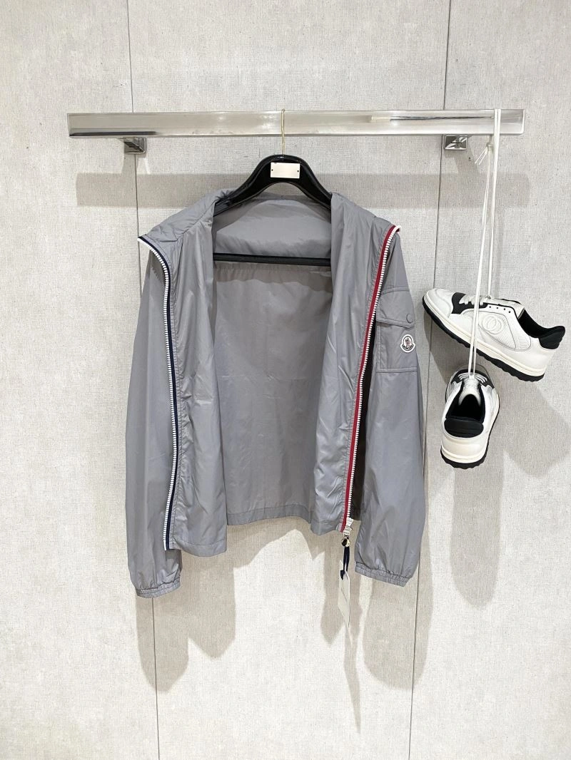 Accurate model Moncler Outwear