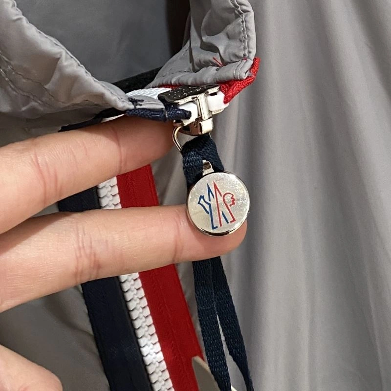 Accurate model Moncler Outwear