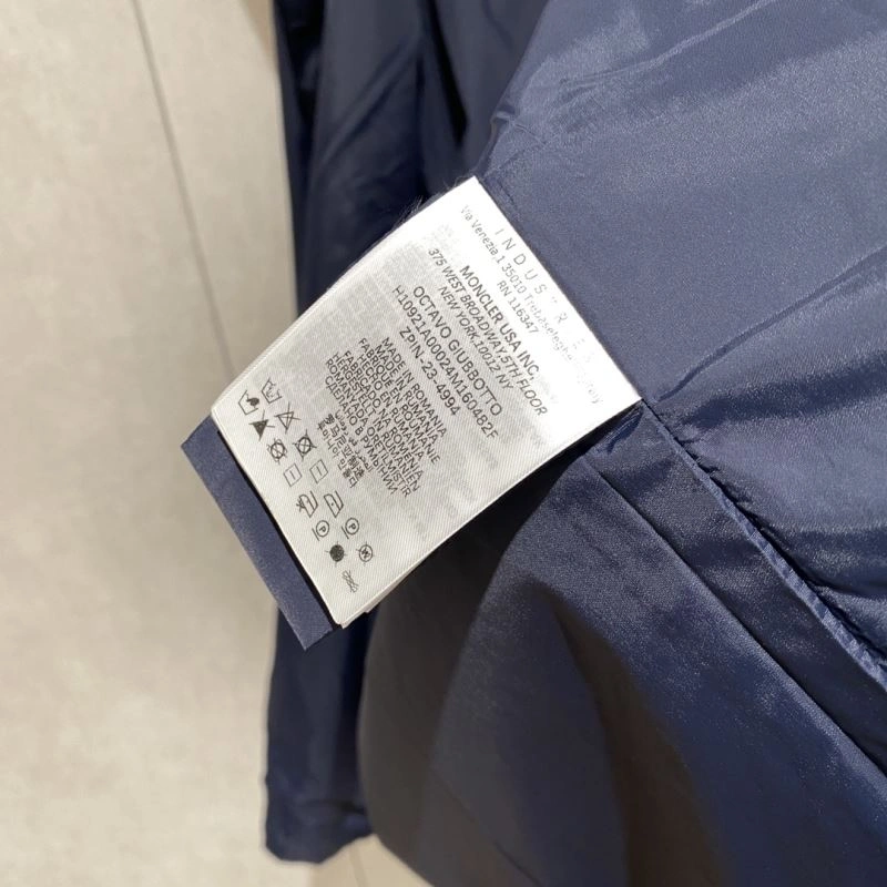 Inexpensive Moncler Outwear