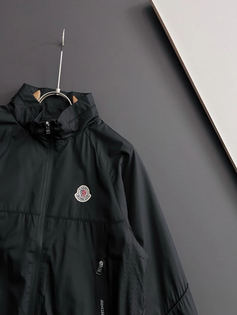 Top match Moncler Outwear