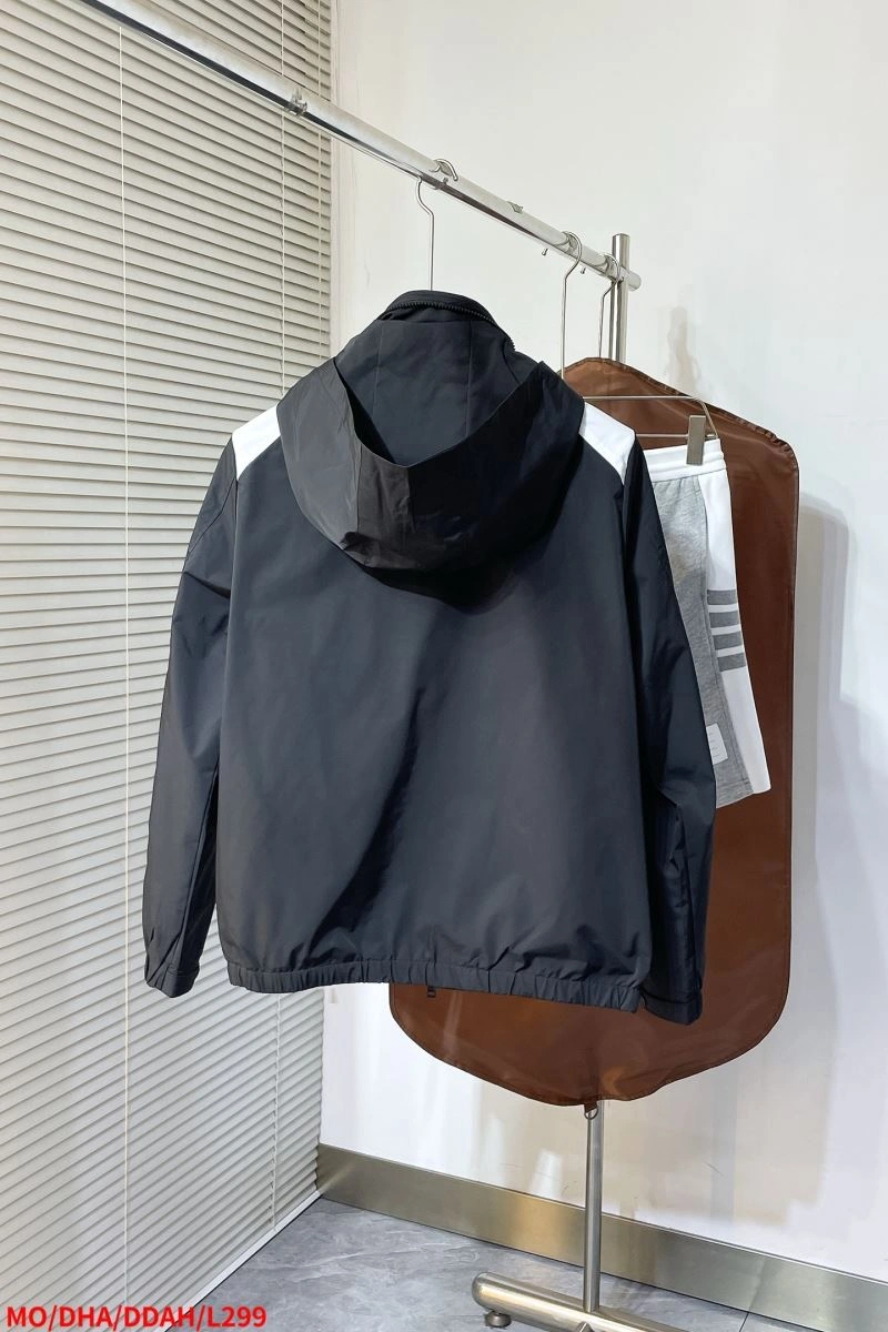 Top mirror Moncler Outwear