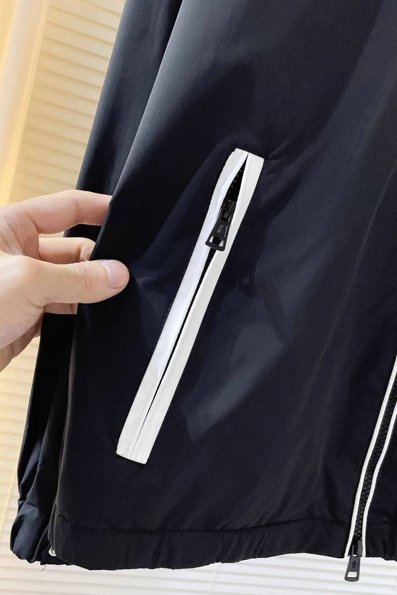Top mirror Moncler Outwear