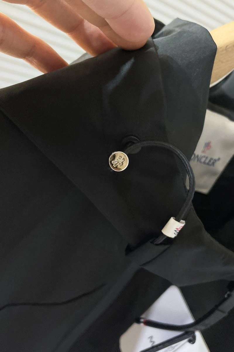 Genuine Moncler Outwear