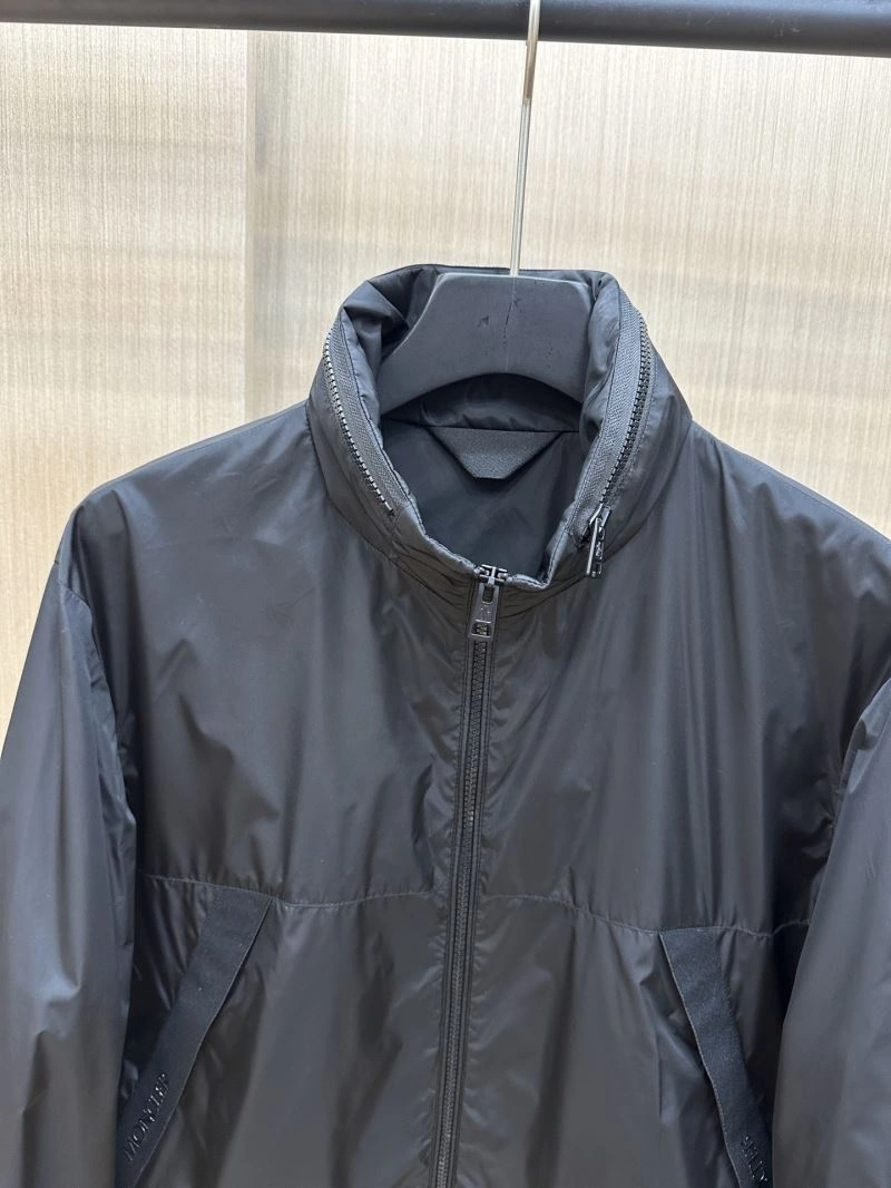 High fidelity Moncler Outwear