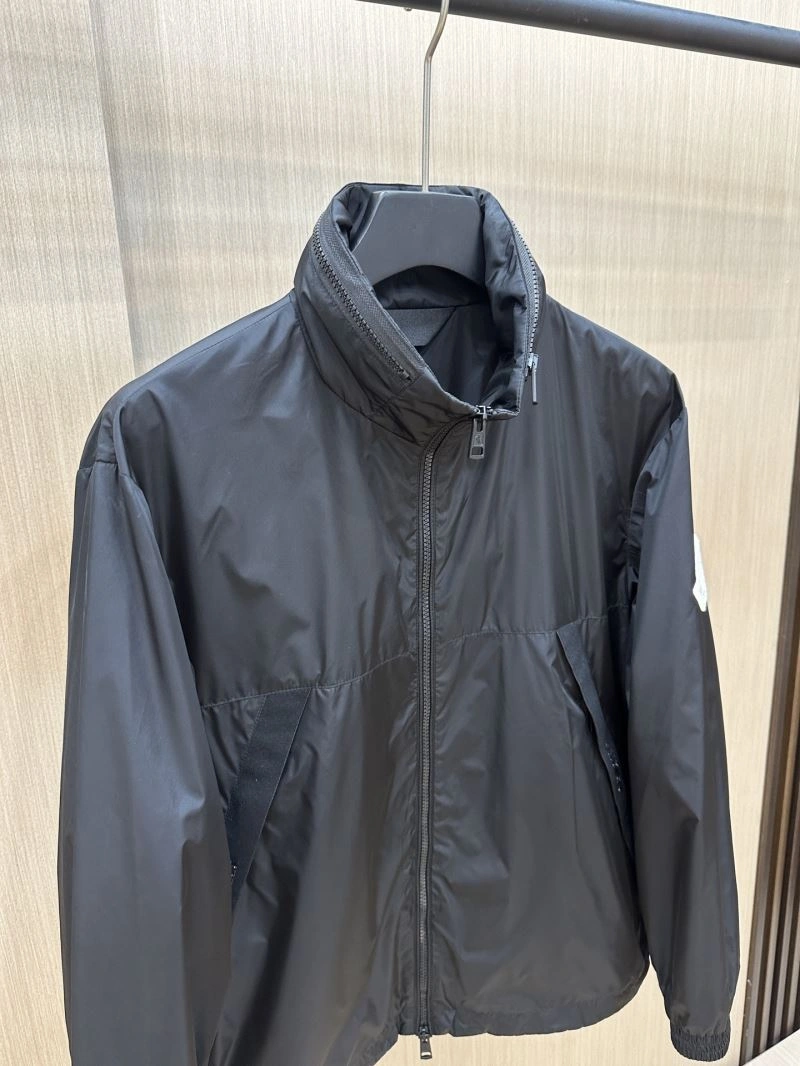 High fidelity Moncler Outwear