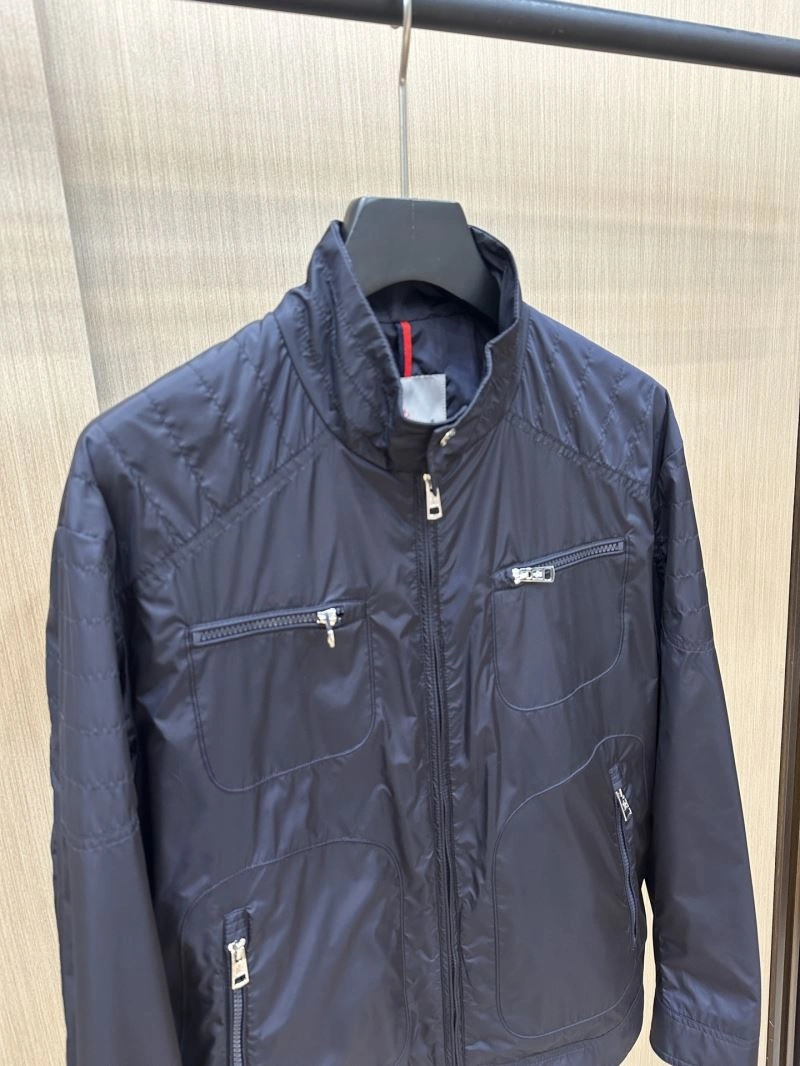 Legit Moncler Outwear