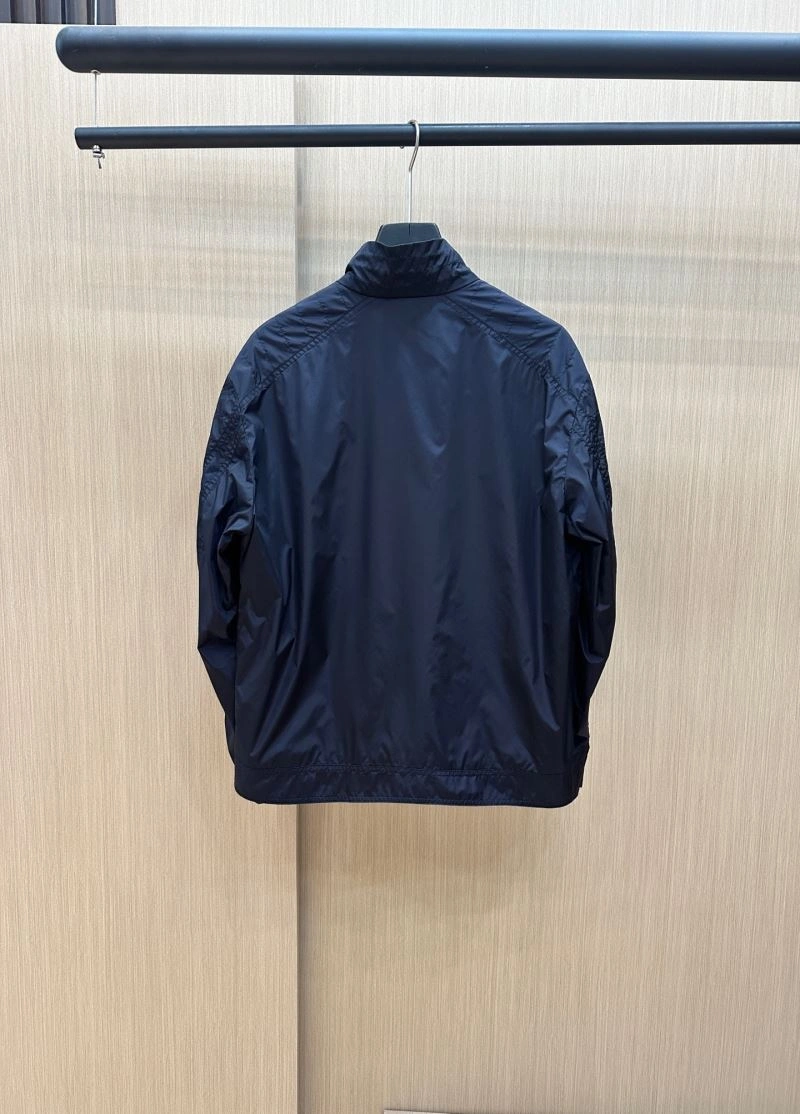 Legit Moncler Outwear