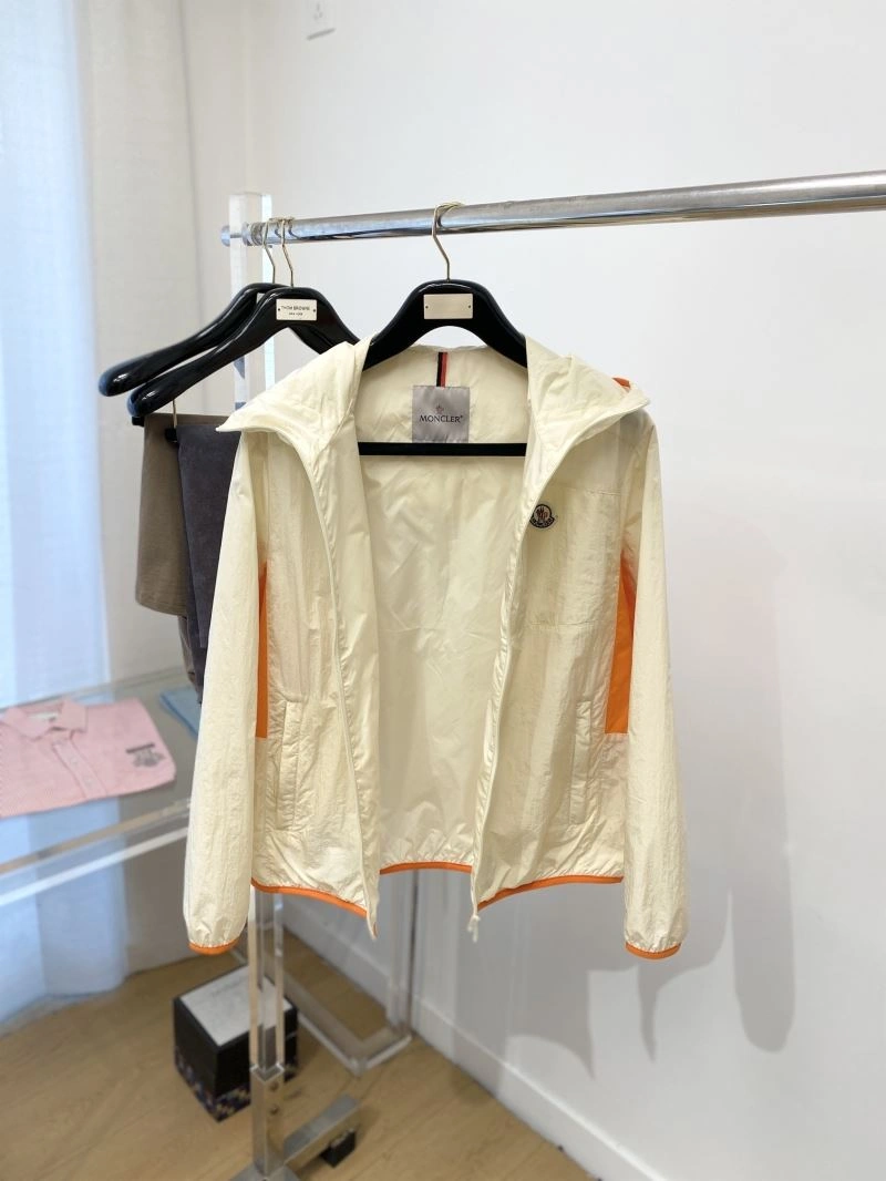 Perfect replica Moncler Outwear