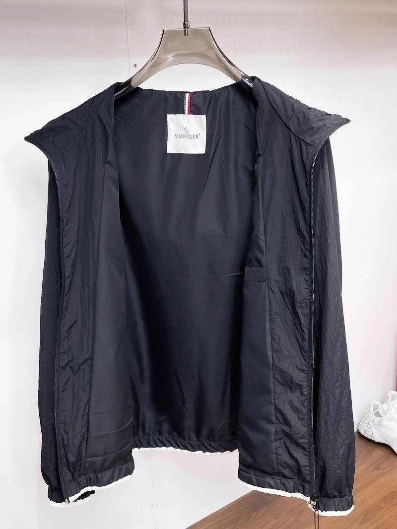 Brand-original Moncler Outwear