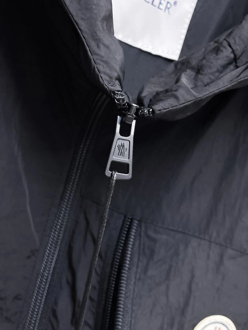 Brand-original Moncler Outwear