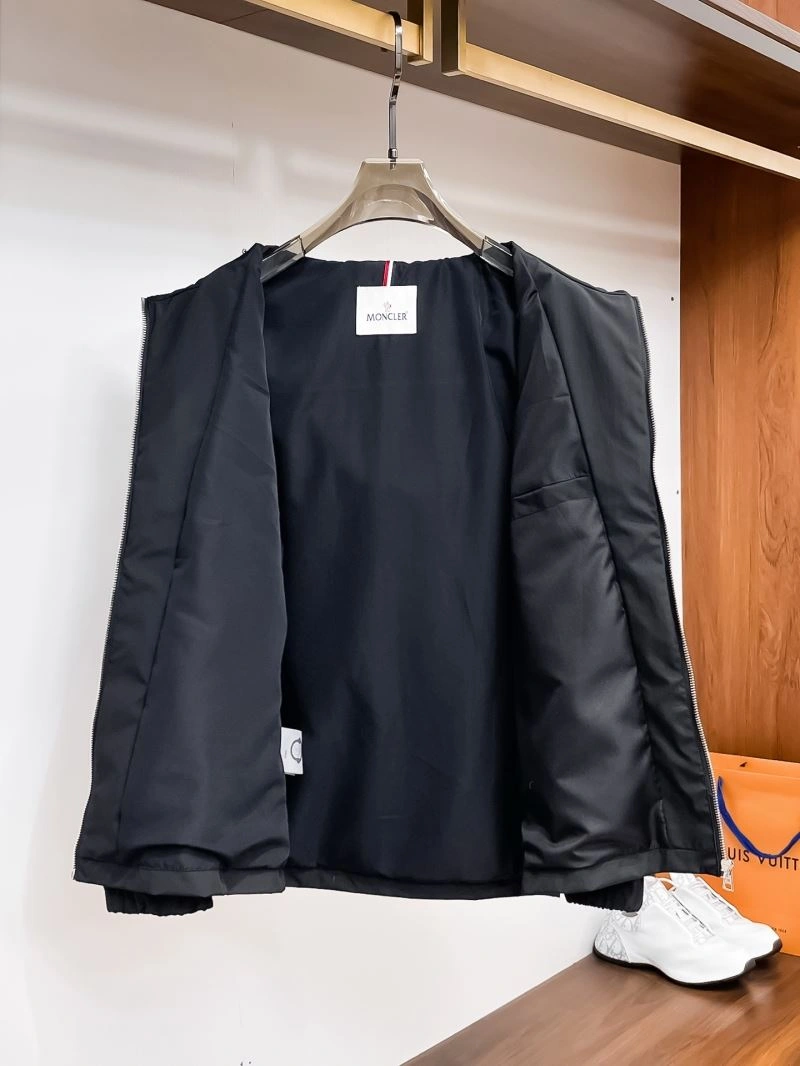 Legit Moncler Outwear