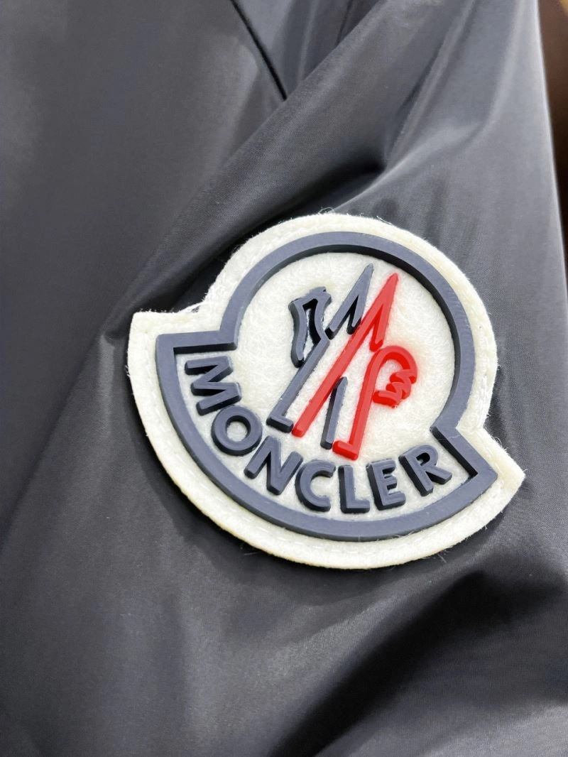 Inexpensive Moncler Outwear