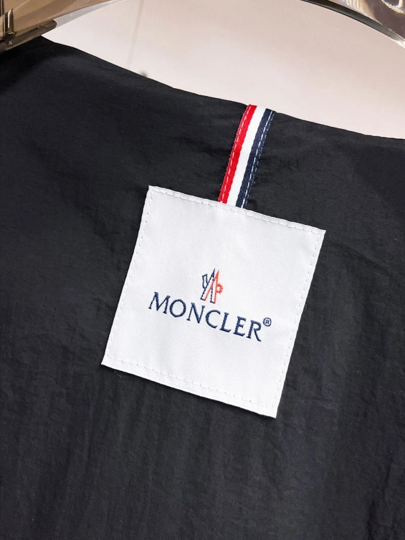 Discounted Moncler Outwear