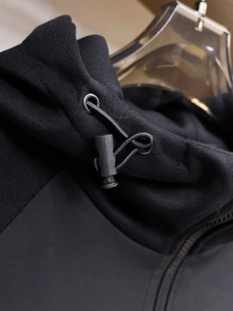 Official Moncler Outwear