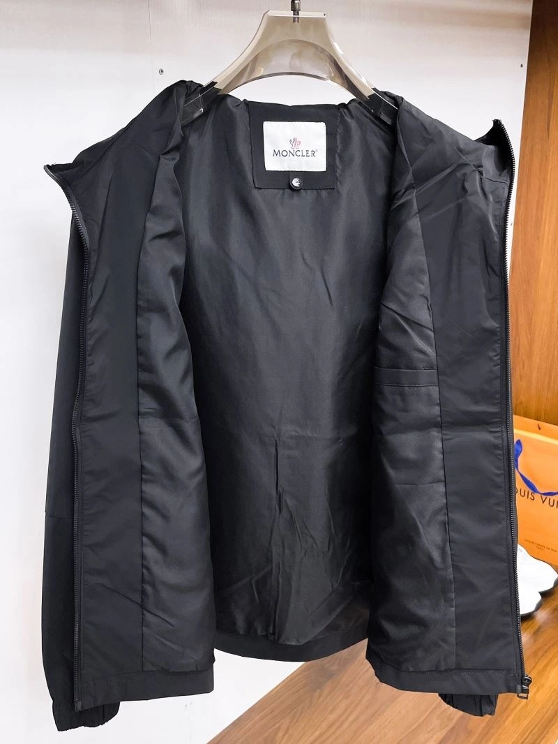 Top mirror Moncler Outwear