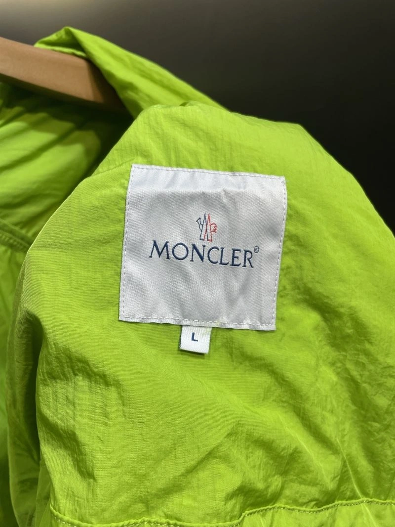 Brand-original Moncler Outwear