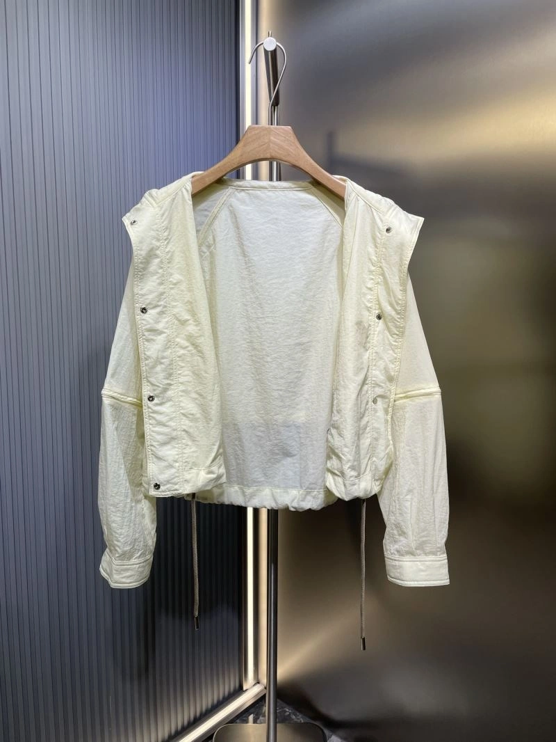 Legit Moncler Outwear