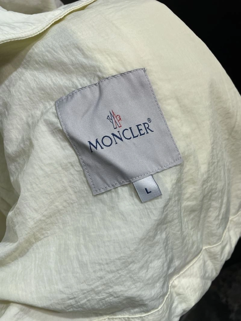 Legit Moncler Outwear