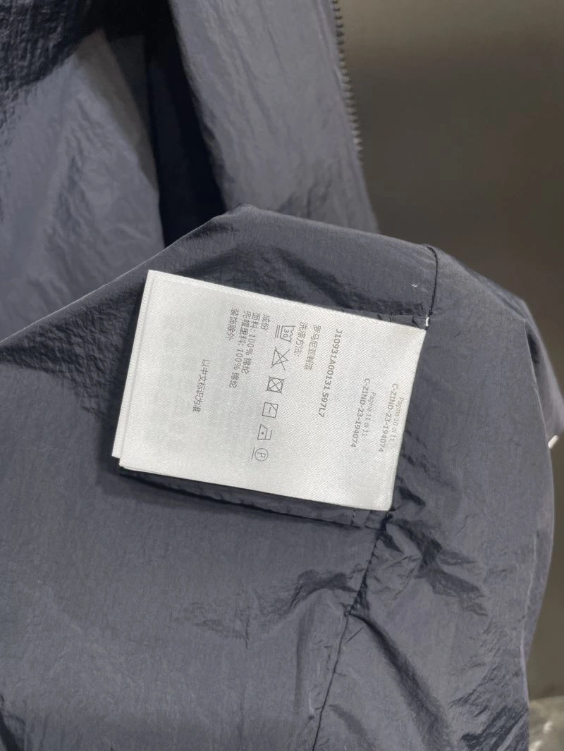 Reasonably priced Moncler Outwear