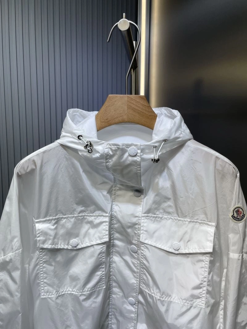 Official Moncler Outwear
